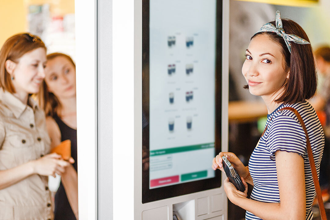 STRATACACHE Digital Signage Solutions